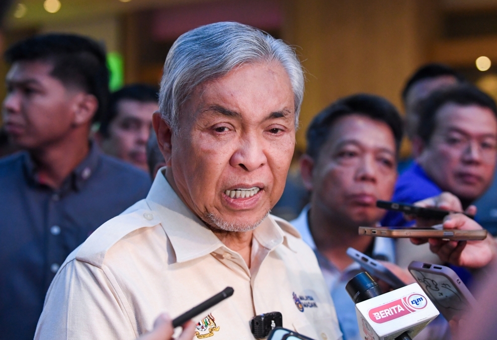 Zahid Hamidi raises alarm over 60,000 road fatalities in 10 years - TGM ...